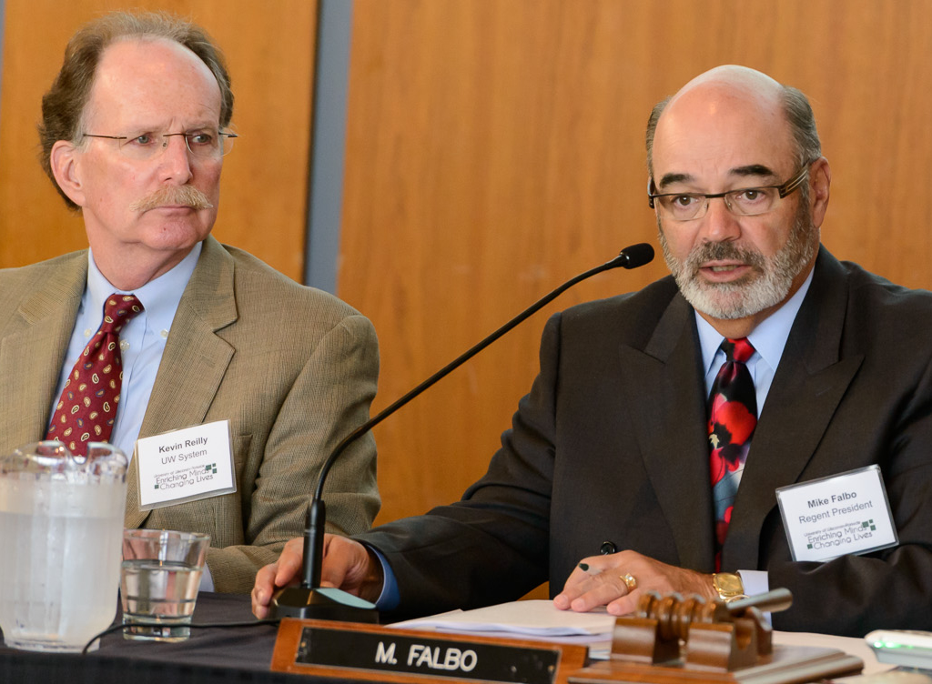Regents reaffirm commitment to competitive compensation | News