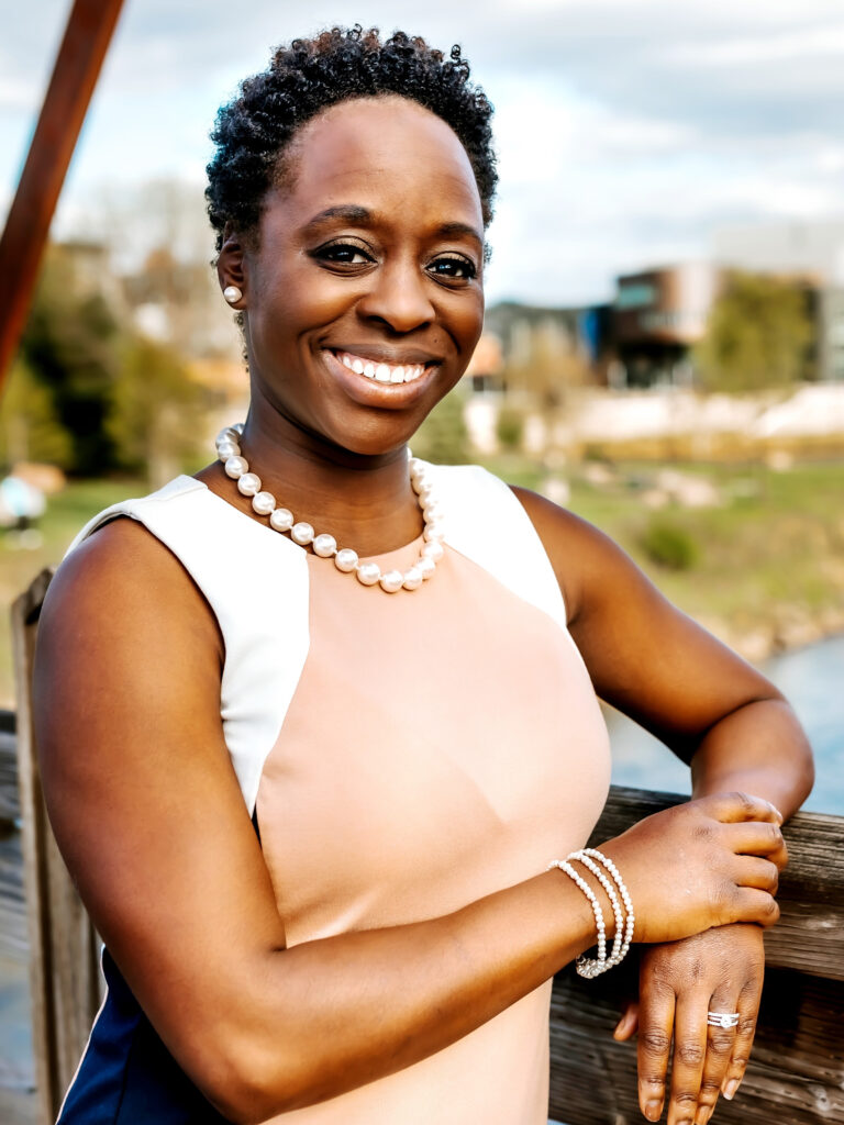 UW System honors Outstanding Women of Color in Education Award ...