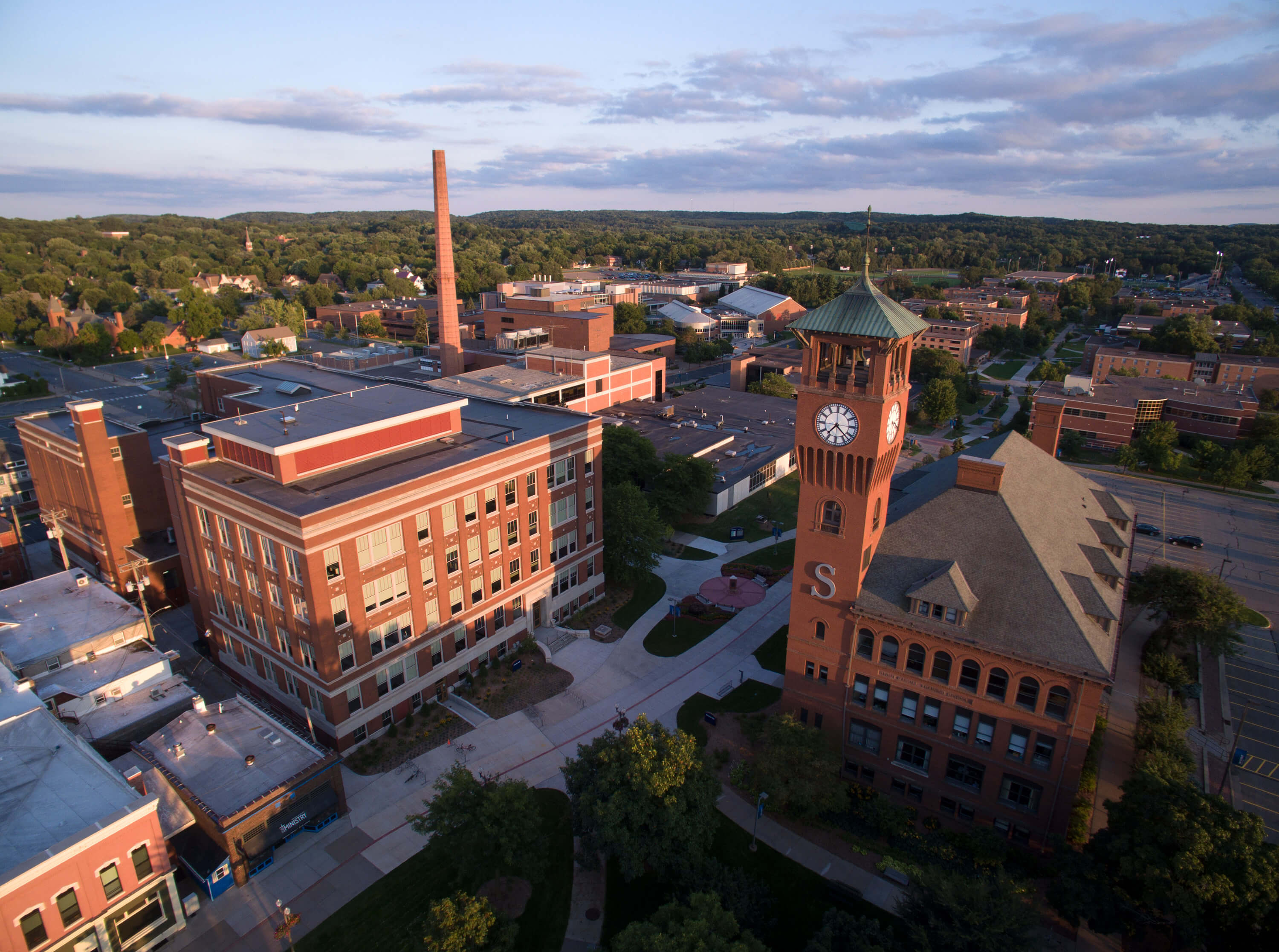 UW-Stout - Universities of Wisconsin